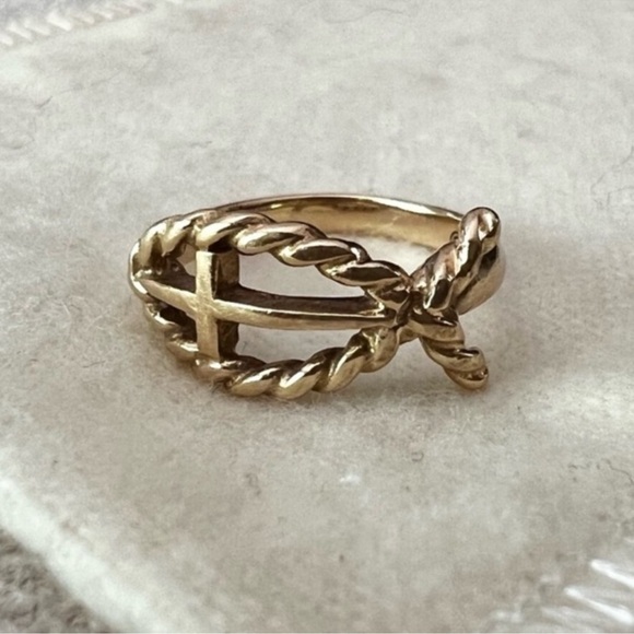 James Avery | Jewelry | Gold James Avery Retired Rare Ichthus Fish Ring ...